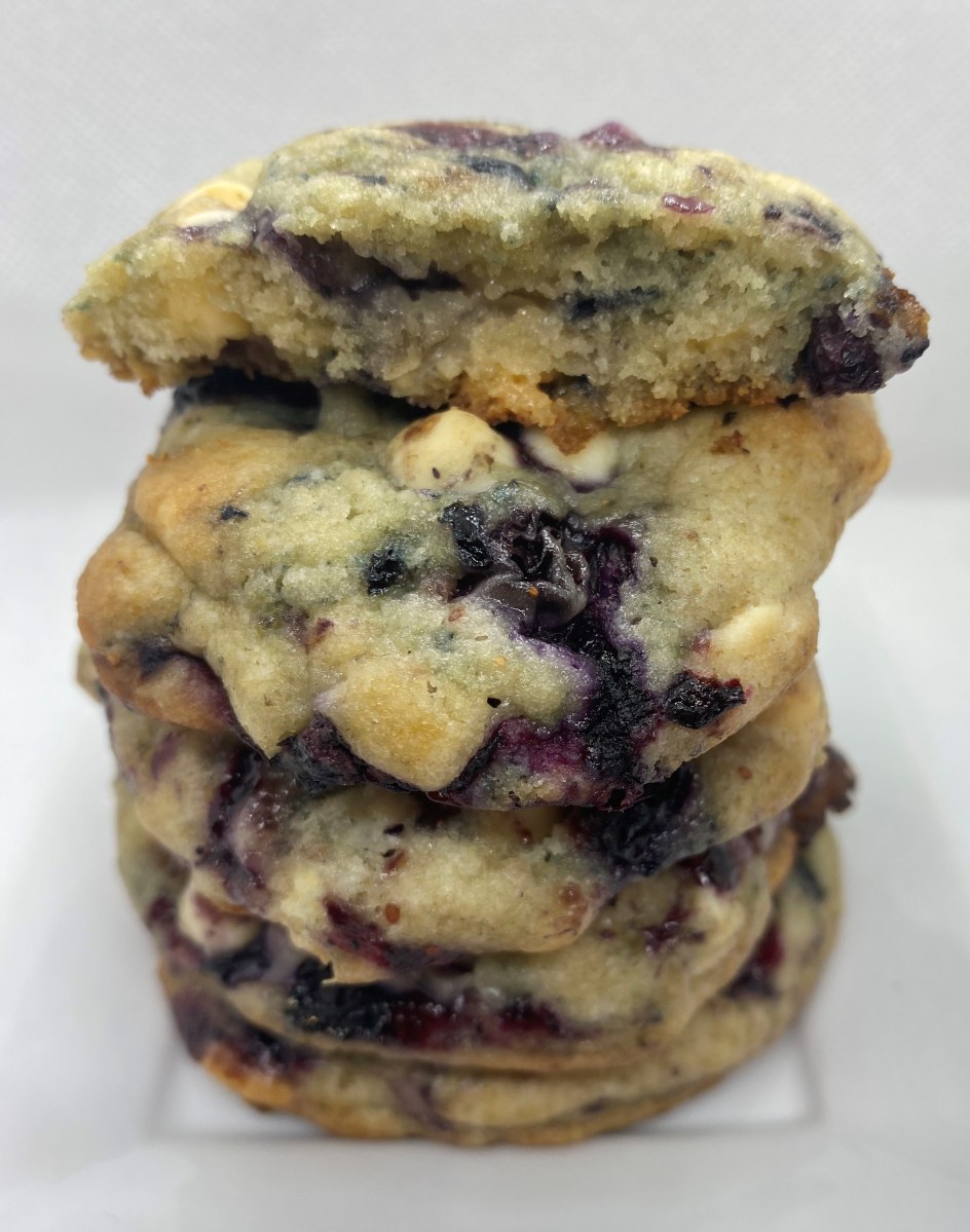Blueberry White Chocolate Cookies – Ugly Desserts